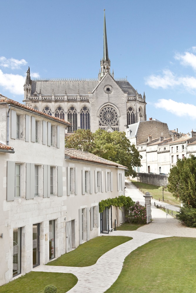 Hotel Angoulême Le Saint Gelais in Angoulême | 2024 Updated prices ...