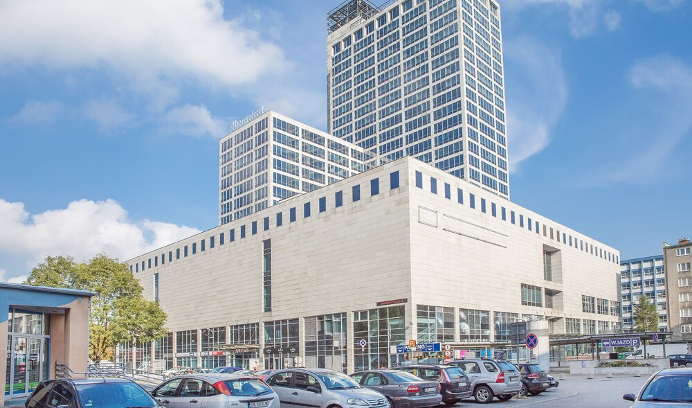 Courtyard by Marriott Katowice City Center in Górnośląsko-Zagłębiowska ...