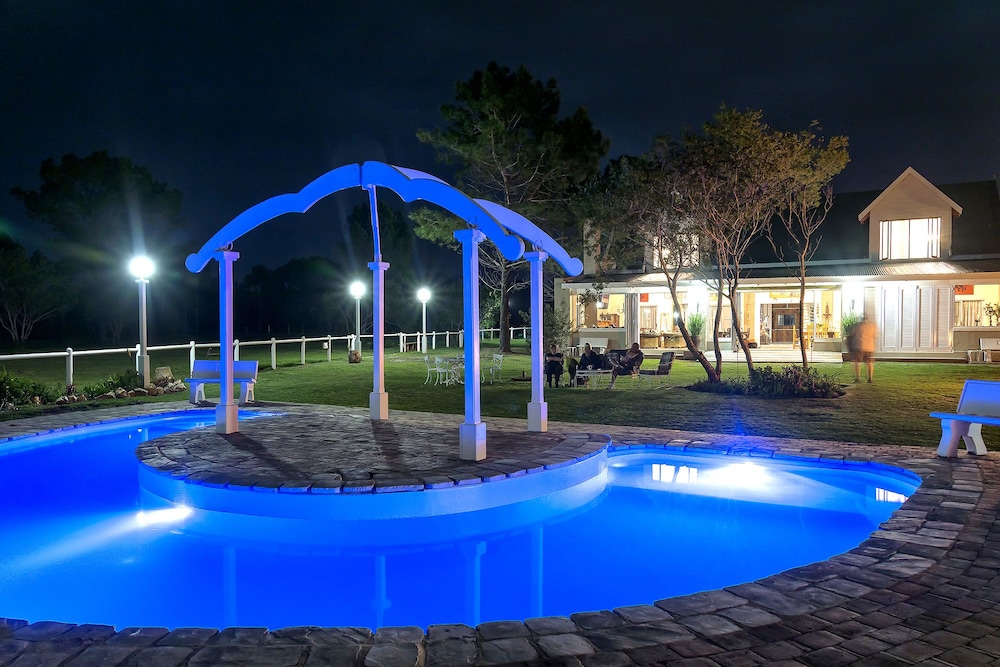 T'Niqua Stable Inn in Garden Route District Municipality | 2025 Updated ...