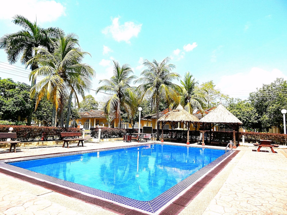 RUMBIA RESORT VILLA Paka Terengganu in Dungun | 2025 Updated prices ...