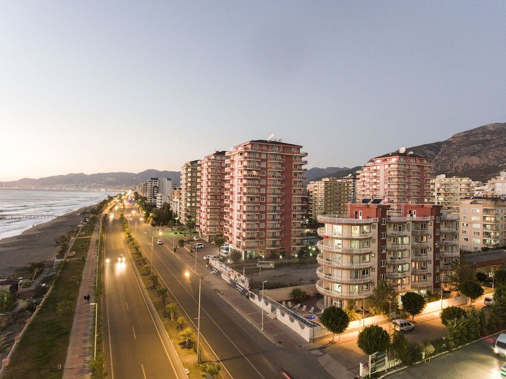 安塔利亚米兰海滩家庭酒店 | 2025年最新优惠价格 - Klook客路中国内地