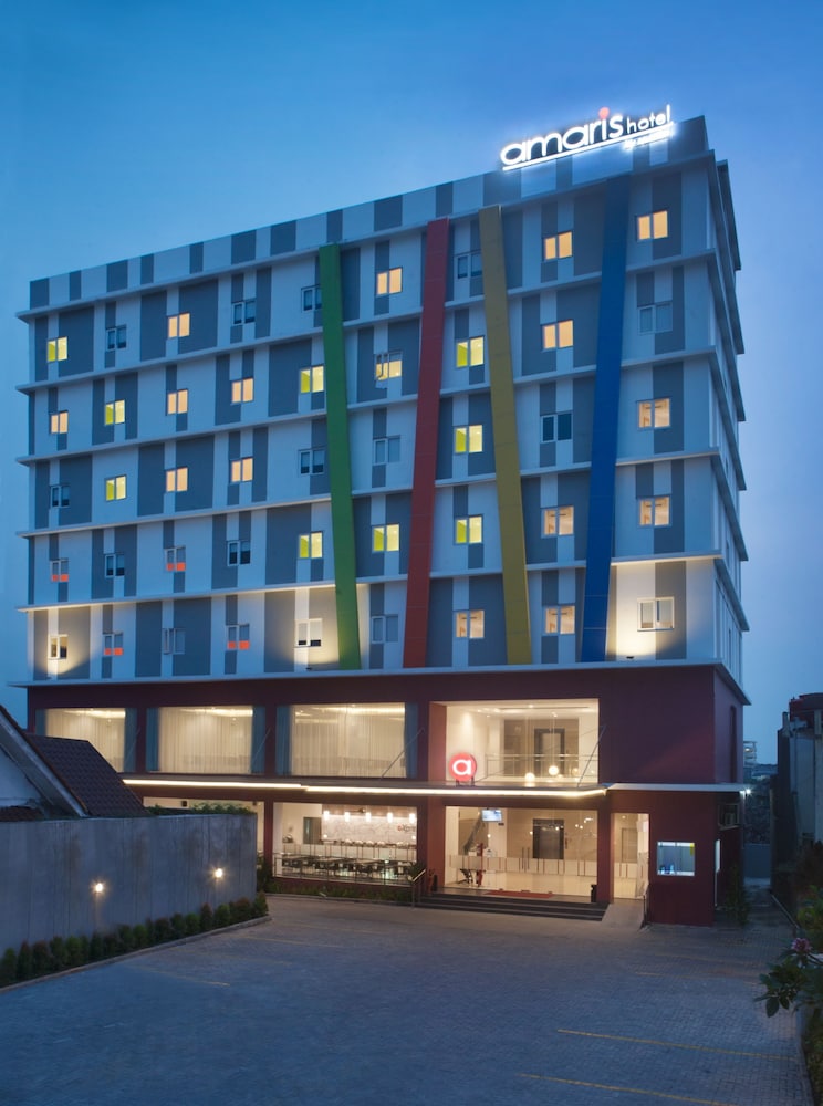 Lynn Hotel Serang in Serang | 2024 Updated prices, deals - Klook Australia