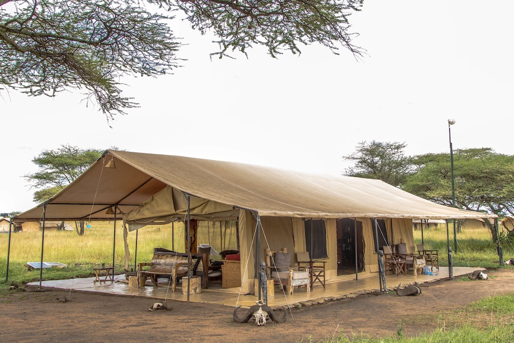 Mawe Luxury Tented Camp in Ikoma | 2023 Updated prices, deals - Klook ...