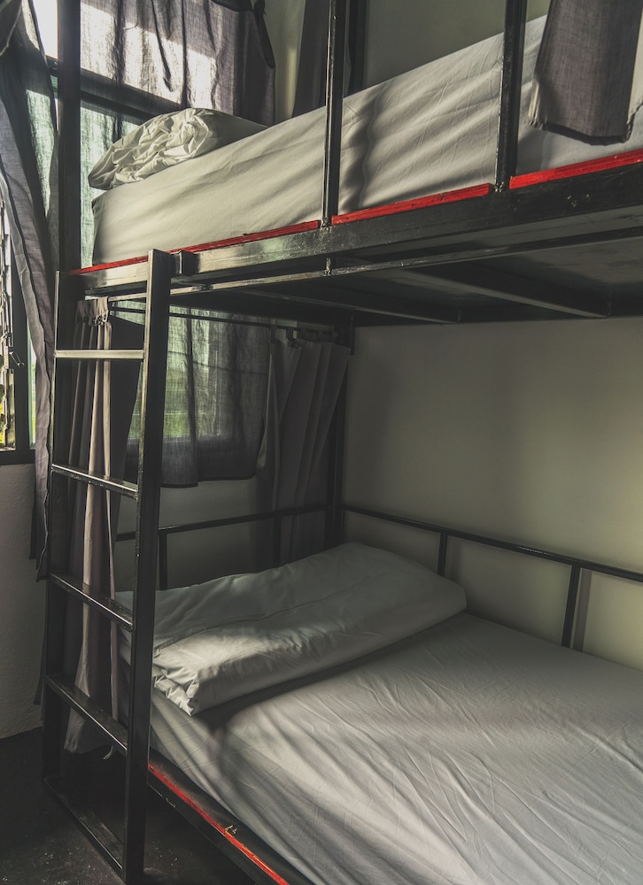 Sleepaholic Hostel in Phra Nakhon Si Ayutthaya Province | 2025 Updated ...