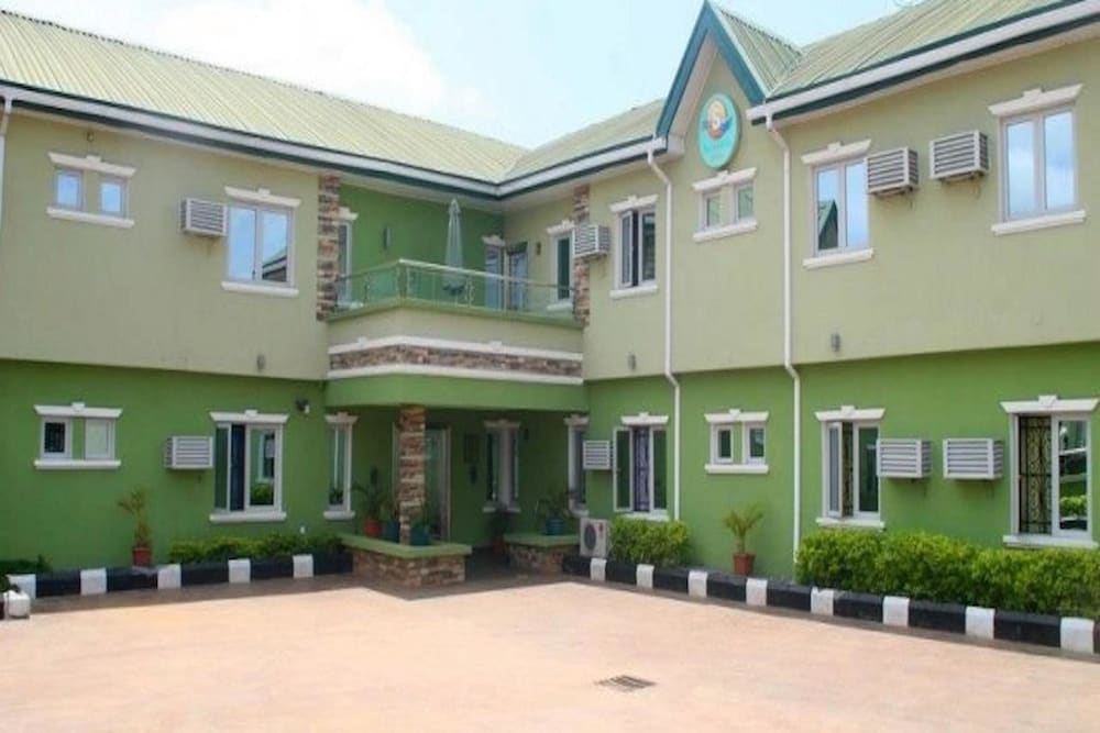 Spring Hill Hotel in | 2024 Updated prices, deals - Klook United States