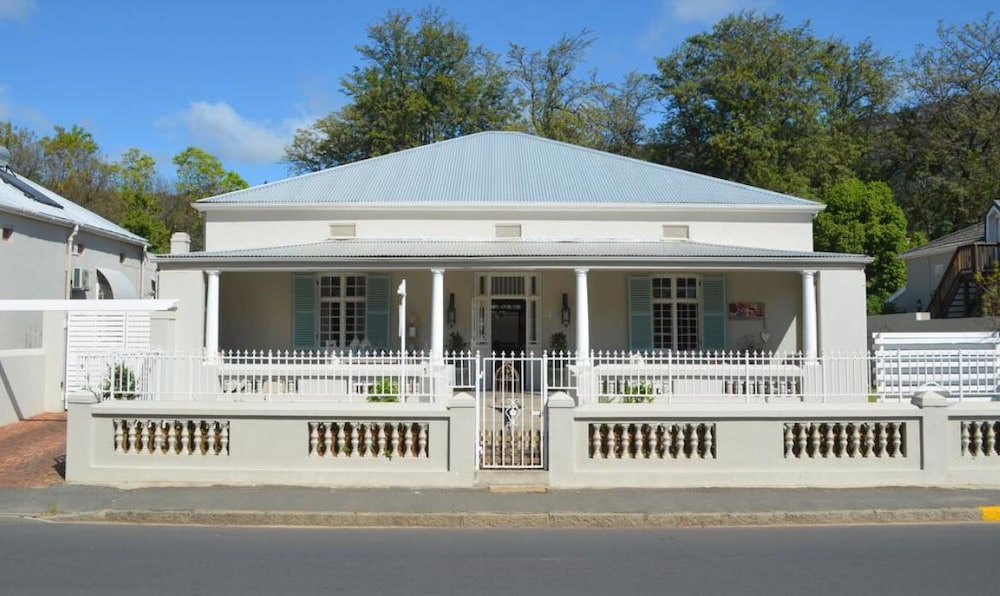 Madeliefie Guest Accommodation in Cape Winelands District Municipality ...