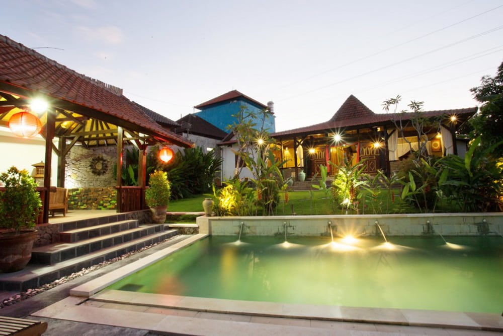 Kubu Ampo Villa in Kuta Utara | 2024 Updated prices, deals - Klook ...