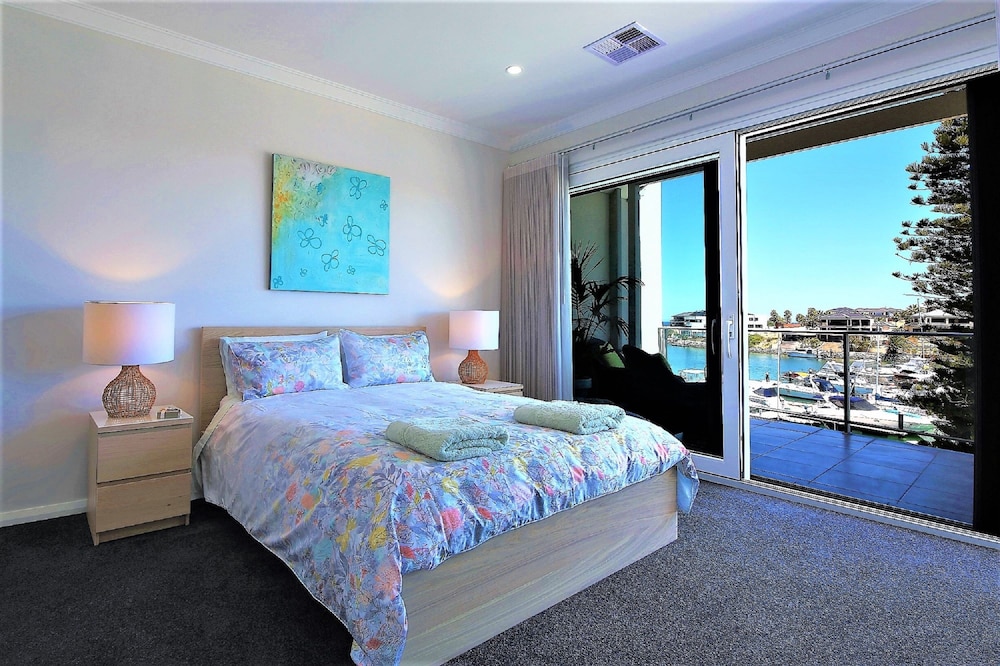 Harbour Views at Mindarie Marina in Perth | 2025 Updated prices, deals ...