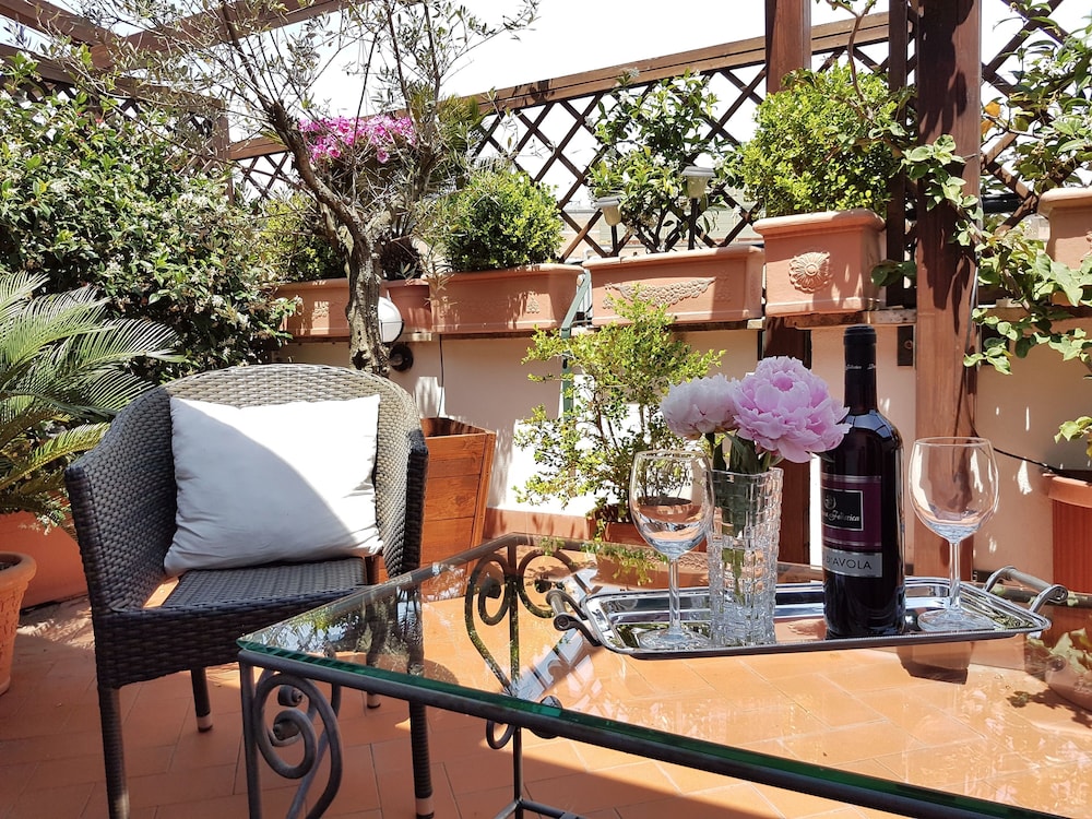 Althea Inn Roof Terrace dans Rome | 2025 Prix mis à jour, offres - Klook
