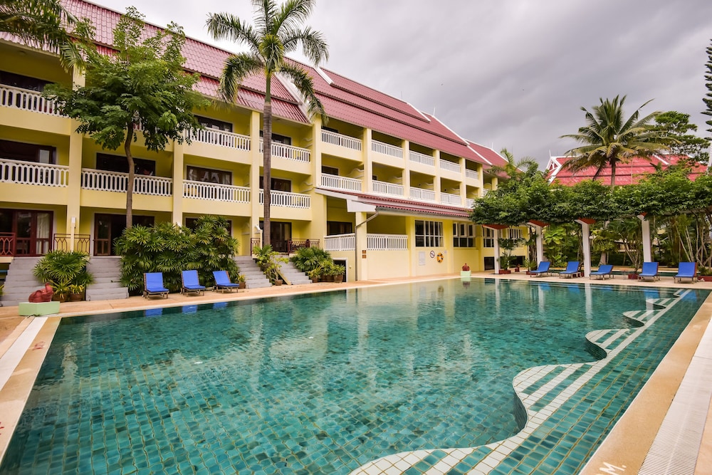 Capital O 406 Krabi Success Beach Resort in Krabi Province | 2025 ...