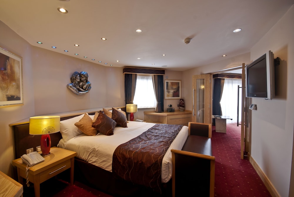 Best Western Premier Knowsley Suites Hotel & Spa in | 2025 Updated ...