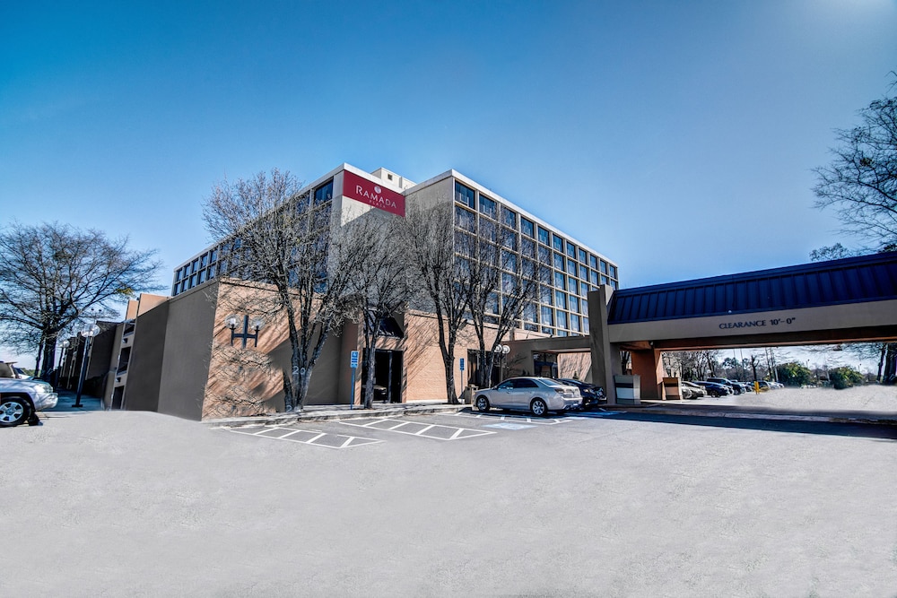 Ramada Plaza by Wyndham Atlanta Airport in | 2025 Updated prices, deals ...