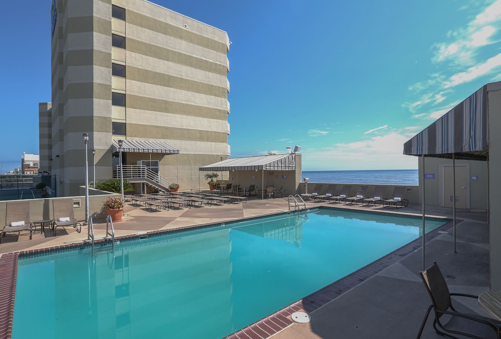 Beach Quarters Resort in Virginia Beach | 2025 Updated prices, deals ...