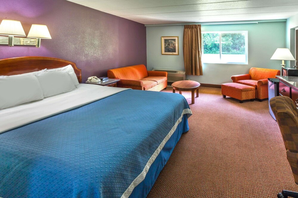 Days Inn by Wyndham Portage/Indiana Dunes National Park in | 2025 ...