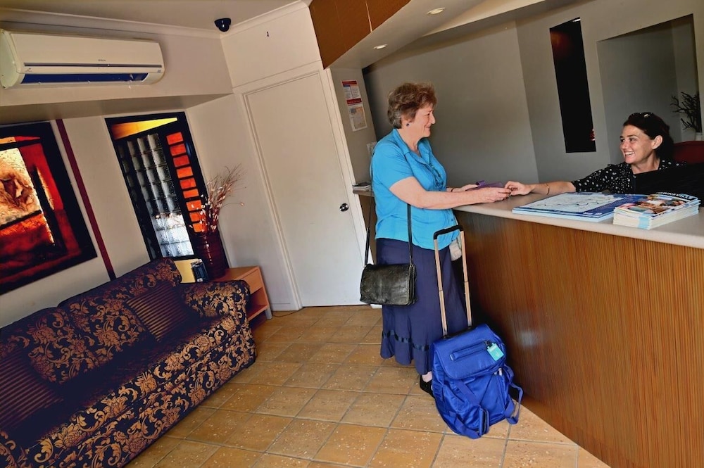 Summit Motel in Townsville | 2023 Updated prices, deals - Klook United ...