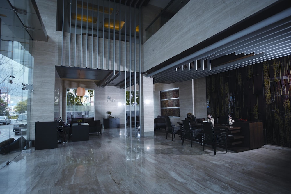 Mosaic Hotel, Noida in Gautam Buddha Nagar | 2024 Updated prices, deals ...