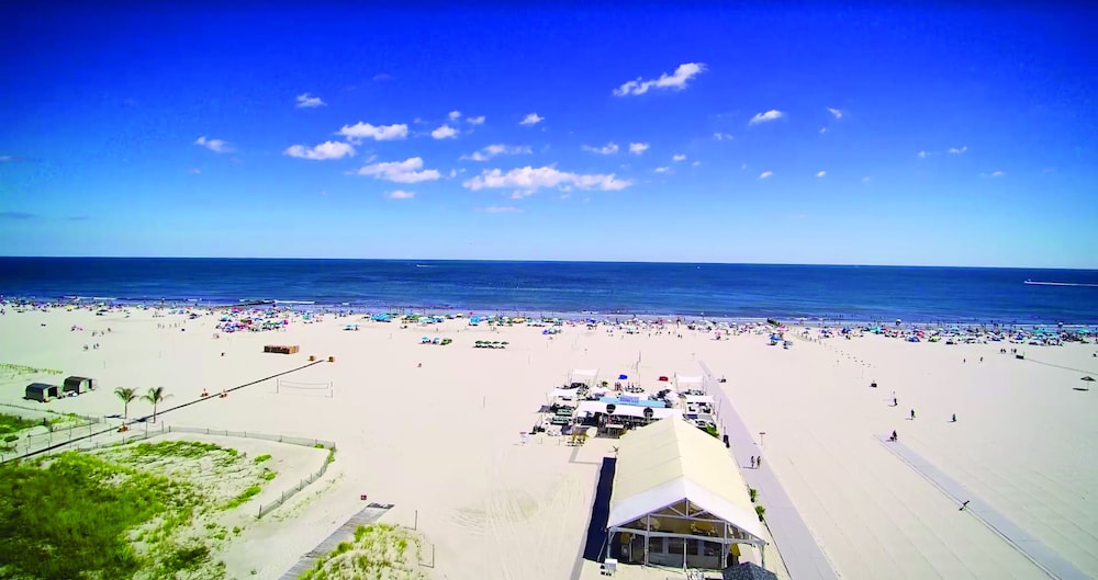 ICONA Diamond Beach in | 2025 Updated prices, deals - Klook ...