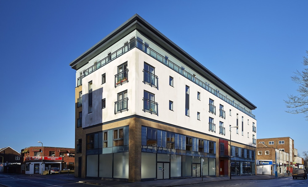 Eighteen East By Flying Butler in Southampton | 2025 Updated prices ...