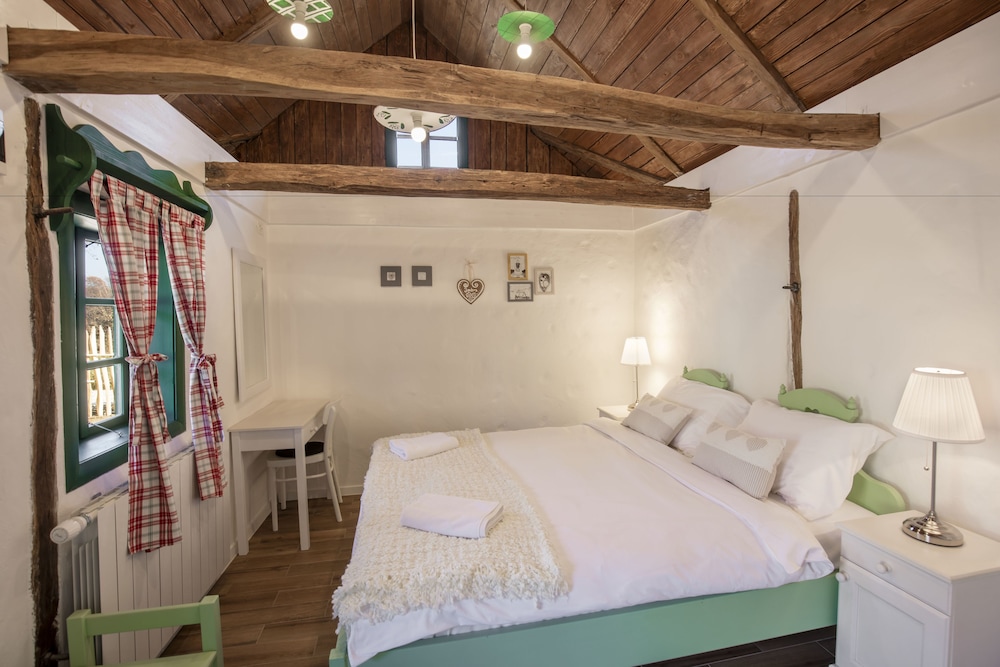 Vuglec Breg in Grad Krapina | 2023 Updated prices, deals - Klook United ...