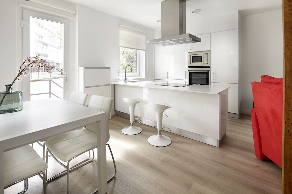 Aranzazu Apartment by FeelFree Rentals in San Sebastián | 2024 Updated ...