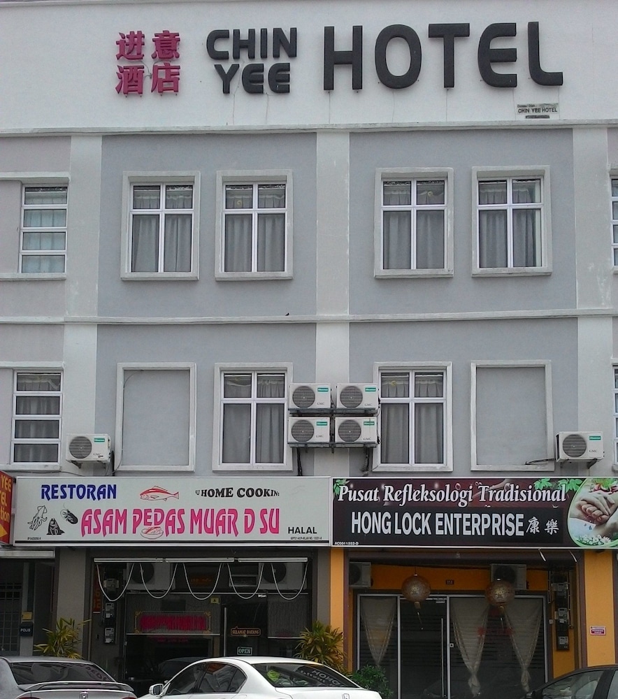 Chin Yee Hotel in Hilir Perak District | 2025 Updated prices, deals ...