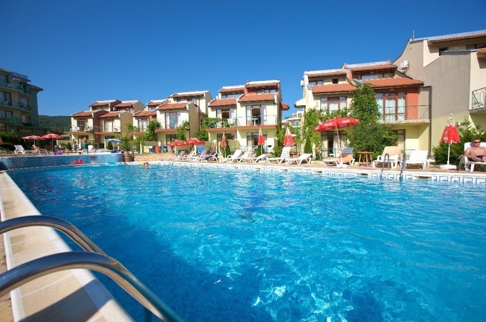 Yalta Hotel in Nesebar | 2024 Updated prices, deals - Klook United States