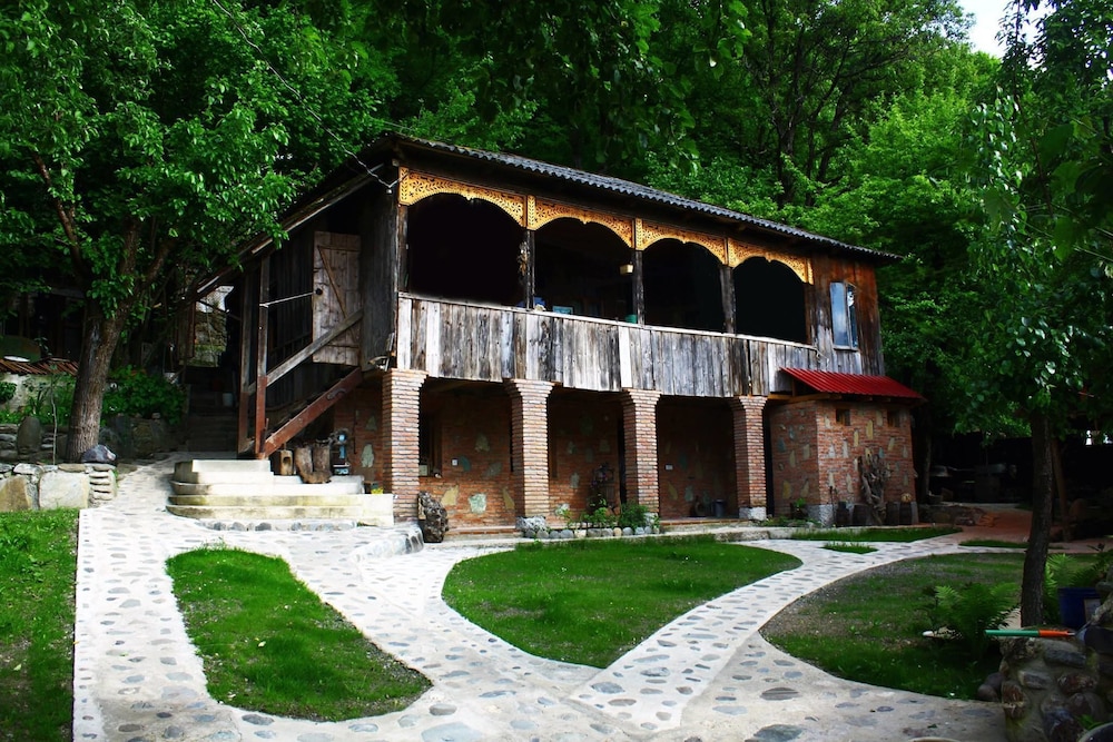 Guest House Gallery in Oni, Georgia | 2025 Updated prices, deals ...