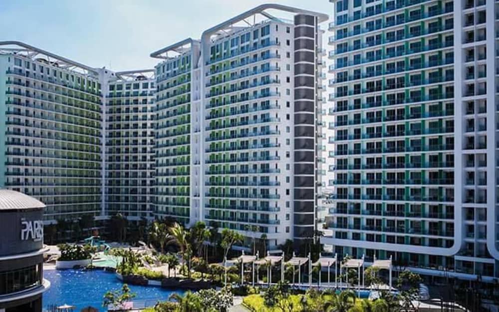 Positano Tower Azure Beach Resort in Parañaque | 2025 Updated prices ...
