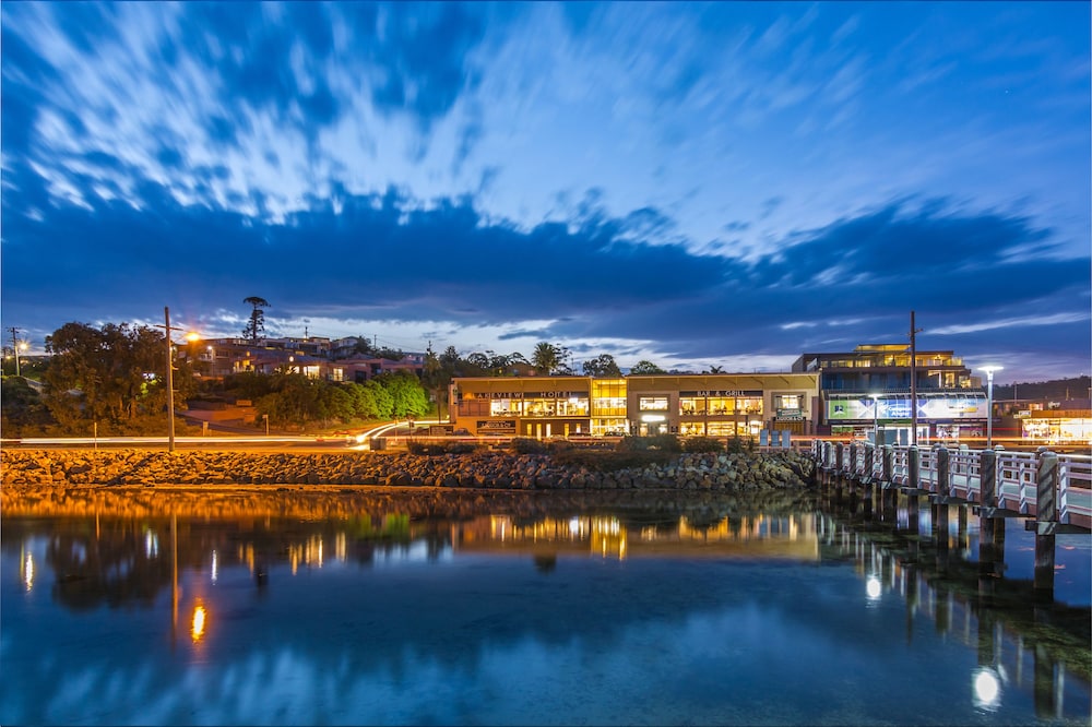 Merimbula Lakeview Hotel in Merimbula | 2024 Updated prices, deals ...