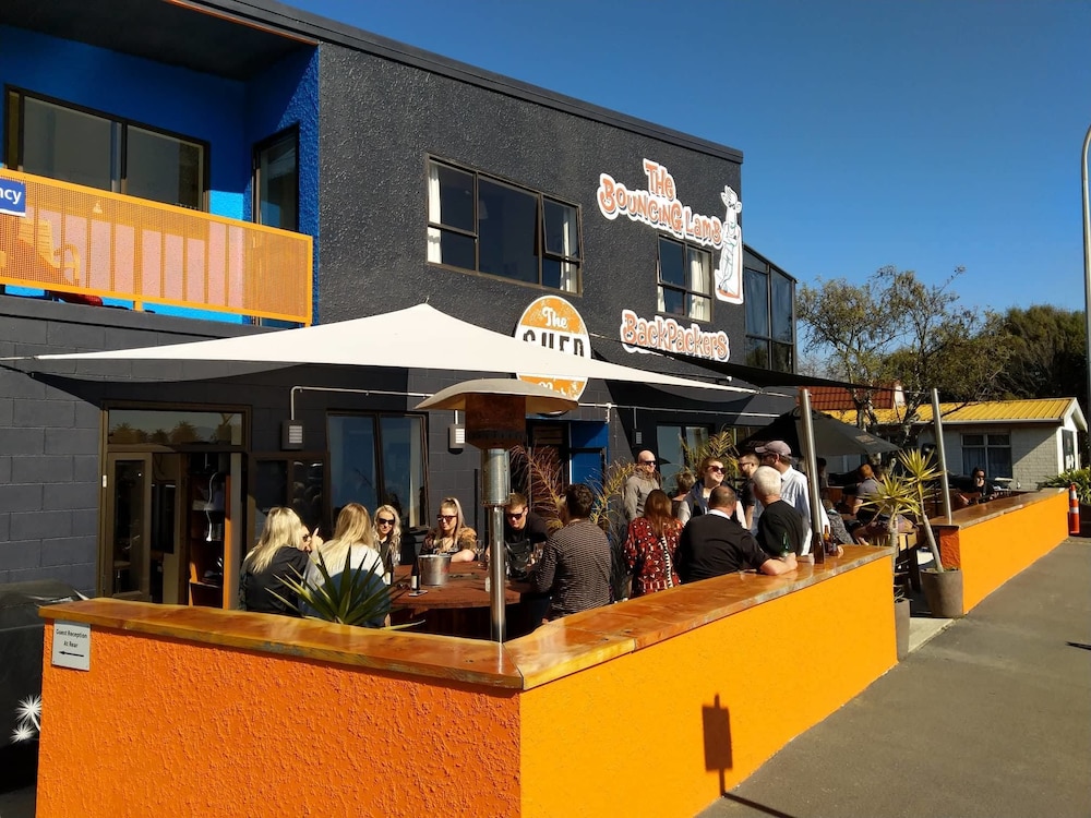 The Bouncing Lamb Backpackers in Nelson | 2025 Updated prices, deals ...