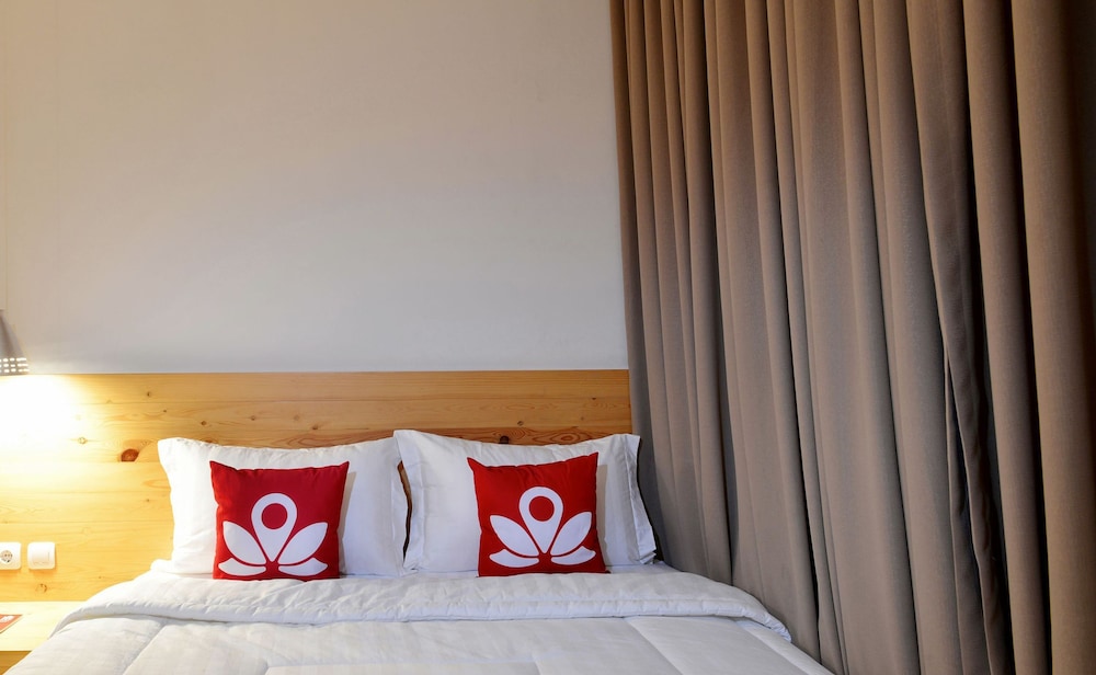 ZEN Rooms Near Mall Buaran di Jakarta | Harga terbaru 2025, promo - Klook Indonesia