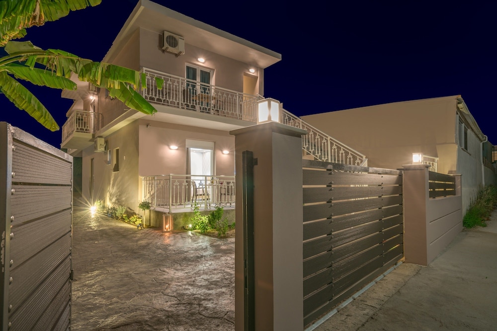 Nikos & Maria Studios in Zante Municipality | 2023 Updated prices ...