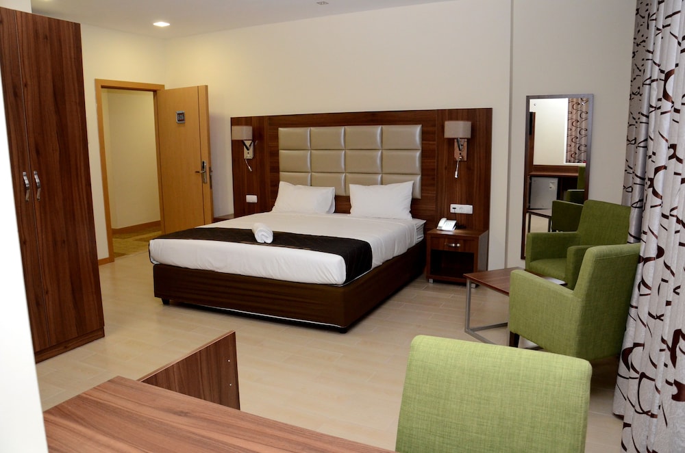 Blu Sky Hotel in Cidade de Maputo | 2024 Updated prices, deals - Klook ...