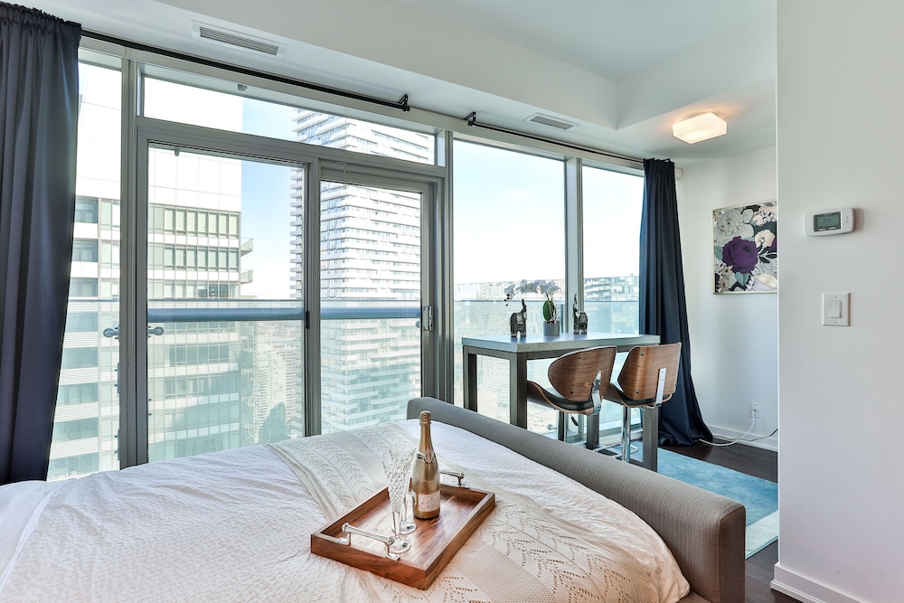 City View High-Rise Condo in Toronto | 2023 Updated prices, deals ...