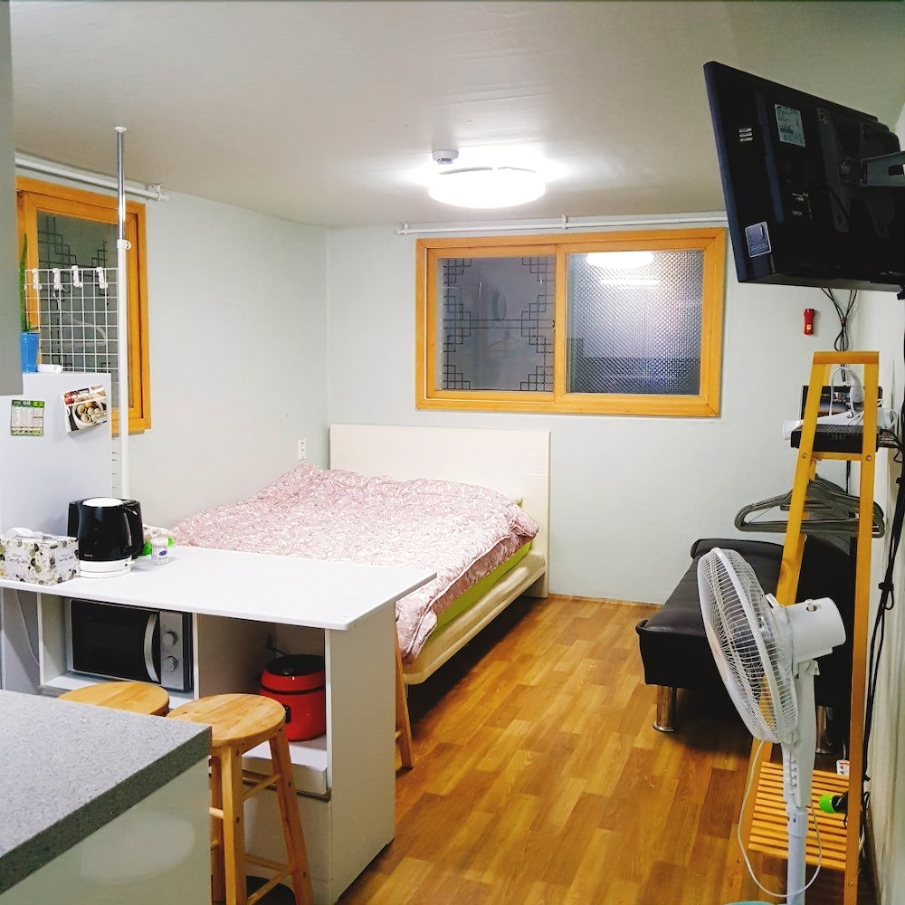 Rumi Guesthouse in Busan | 2025 Updated prices, deals - Klook United States