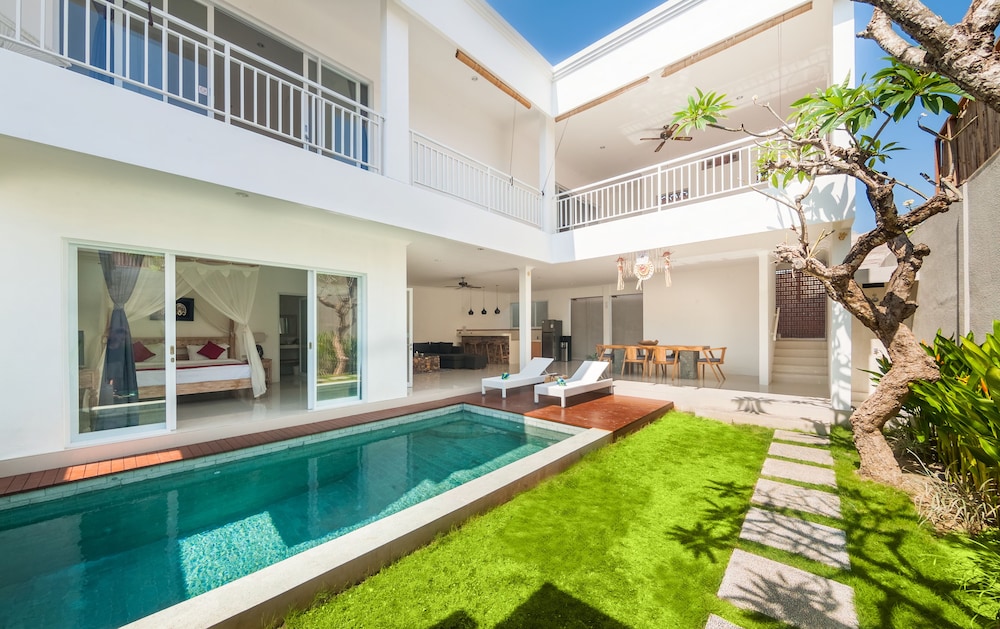 Selog Villa in Kuta Utara | 2024 Updated prices, deals - Klook ...