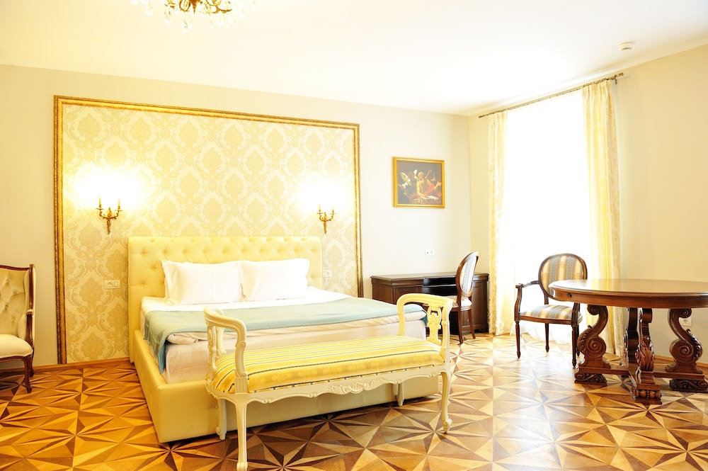 Safrano Palace in Brașov | 2024 Updated prices, deals - Klook ...