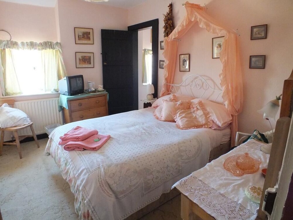 East Farm House B&B in | 2025 Updated prices, deals - Klook United States