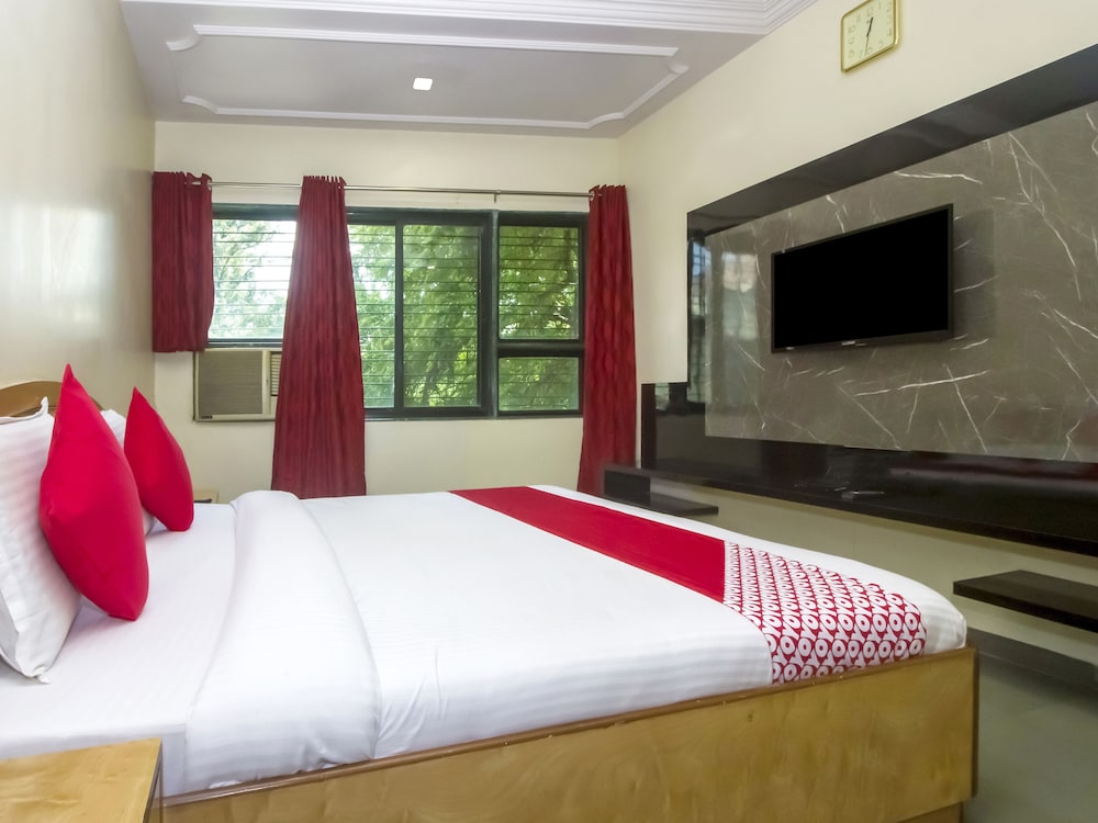 HOTEL NEW UTTAM HIRA PALACE in Nashik | 2025 Updated prices, deals - Klook International site