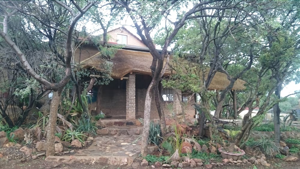 Engedi Herberg RUSTENBURG in Bojanala Platinum District Municipality ...