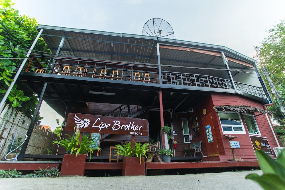 Lipe Brother Resort in Satun Province | 2024 Updated prices, deals ...