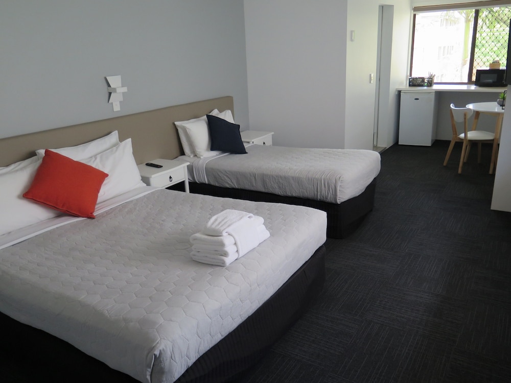 Gold Coast Inn in Gold Coast | 2024 Updated prices, deals - Klook ...