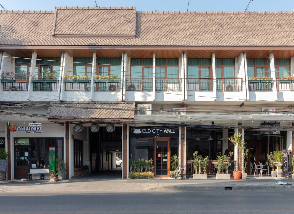 The Old City Wall Inn in Chiang Mai | 2025 Updated prices, deals ...