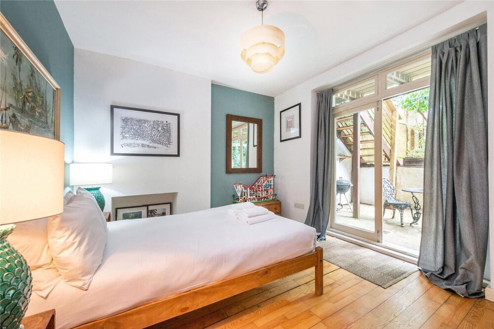 2 Bedroom Flat near Camden Town in London | 2024 Updated prices, deals ...