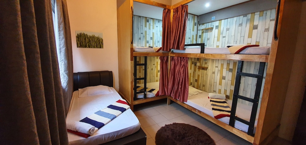 Escape Backpackers KK in Kota Kinabalu | 2023 Updated prices, deals ...
