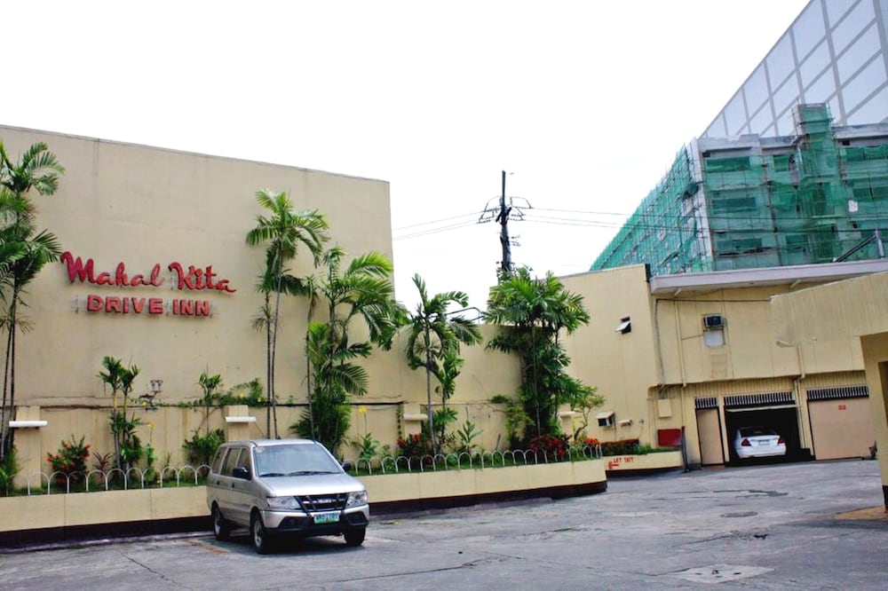 Mahal Kita Drive Inn in Pasay | 2024 Updated prices, deals - Klook ...