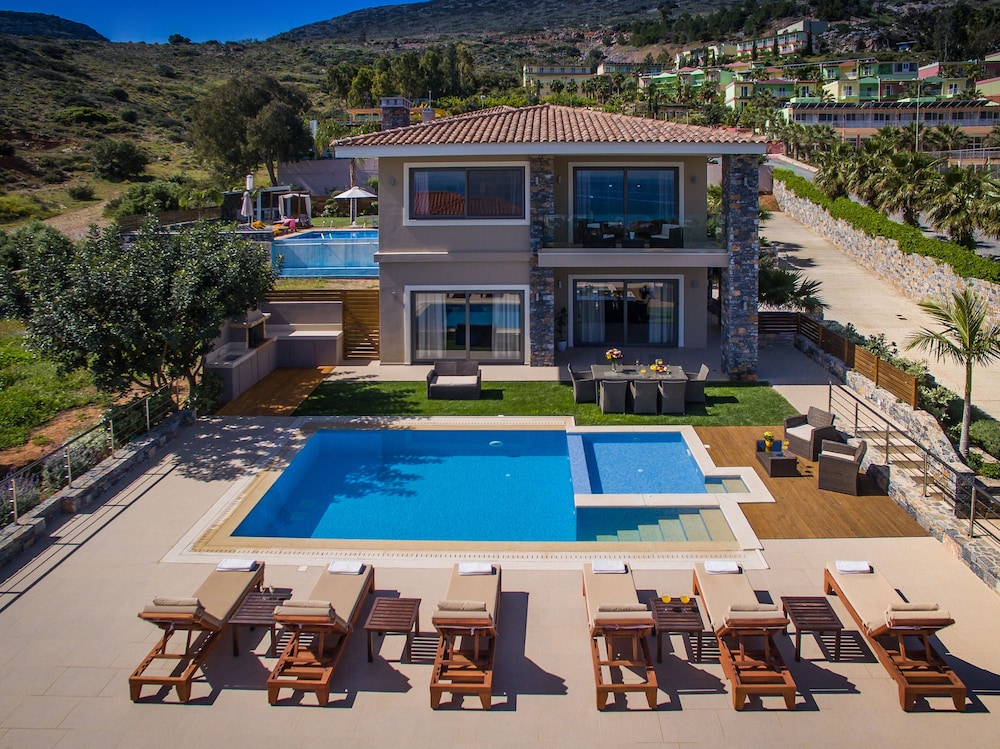 Villa Crete in Chersonisos Municipality | 2024 Updated prices, deals ...