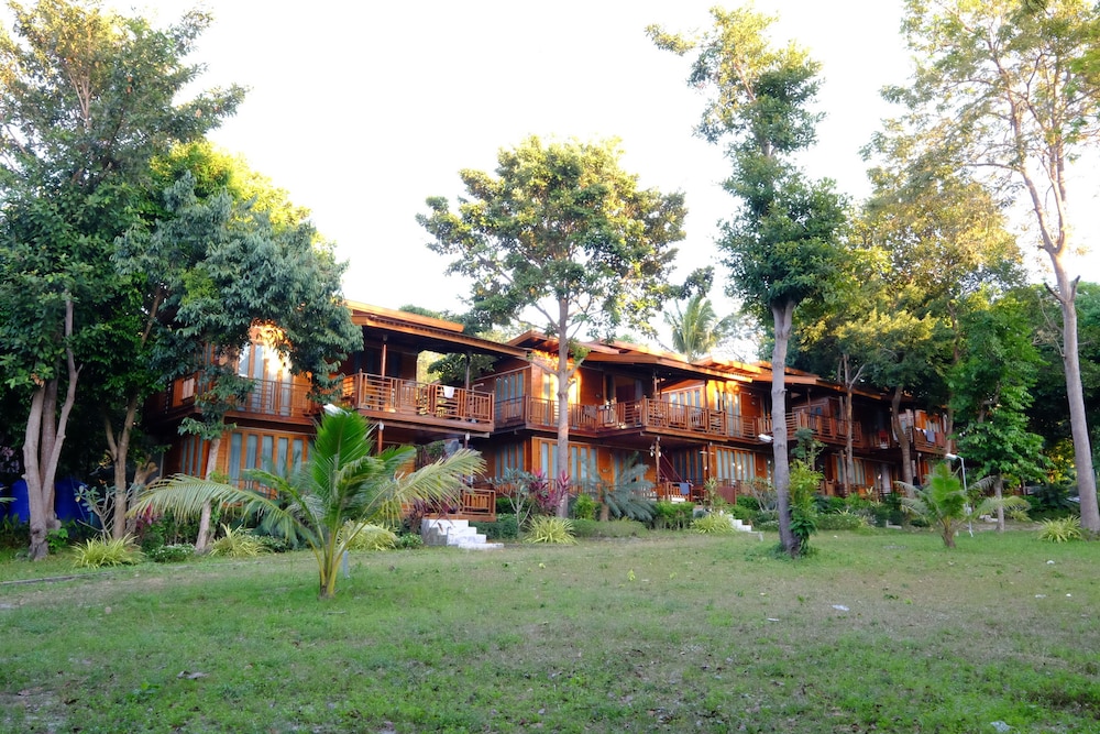Long Bay Resort in Satun Province | 2024 Updated prices, deals - Klook ...