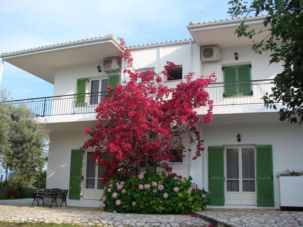 Villa Galanos in Municipality of Lefkada | 2025 Updated prices, deals ...
