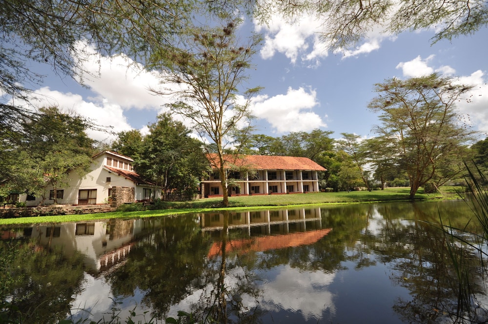 Hunters Lodge - Kiboko in | 2024 Updated prices, deals - Klook United ...